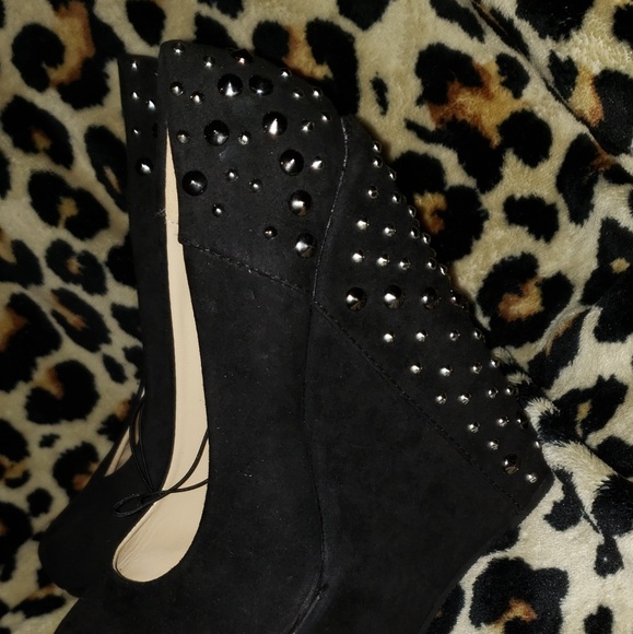 Wet Seal | Shoes | Wet Seal Black Studded Wedges | Poshmark